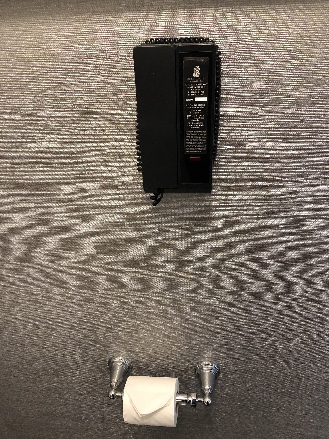 Quick Take: Who needs a phone in a hotel bathroom? – rsts11travel
